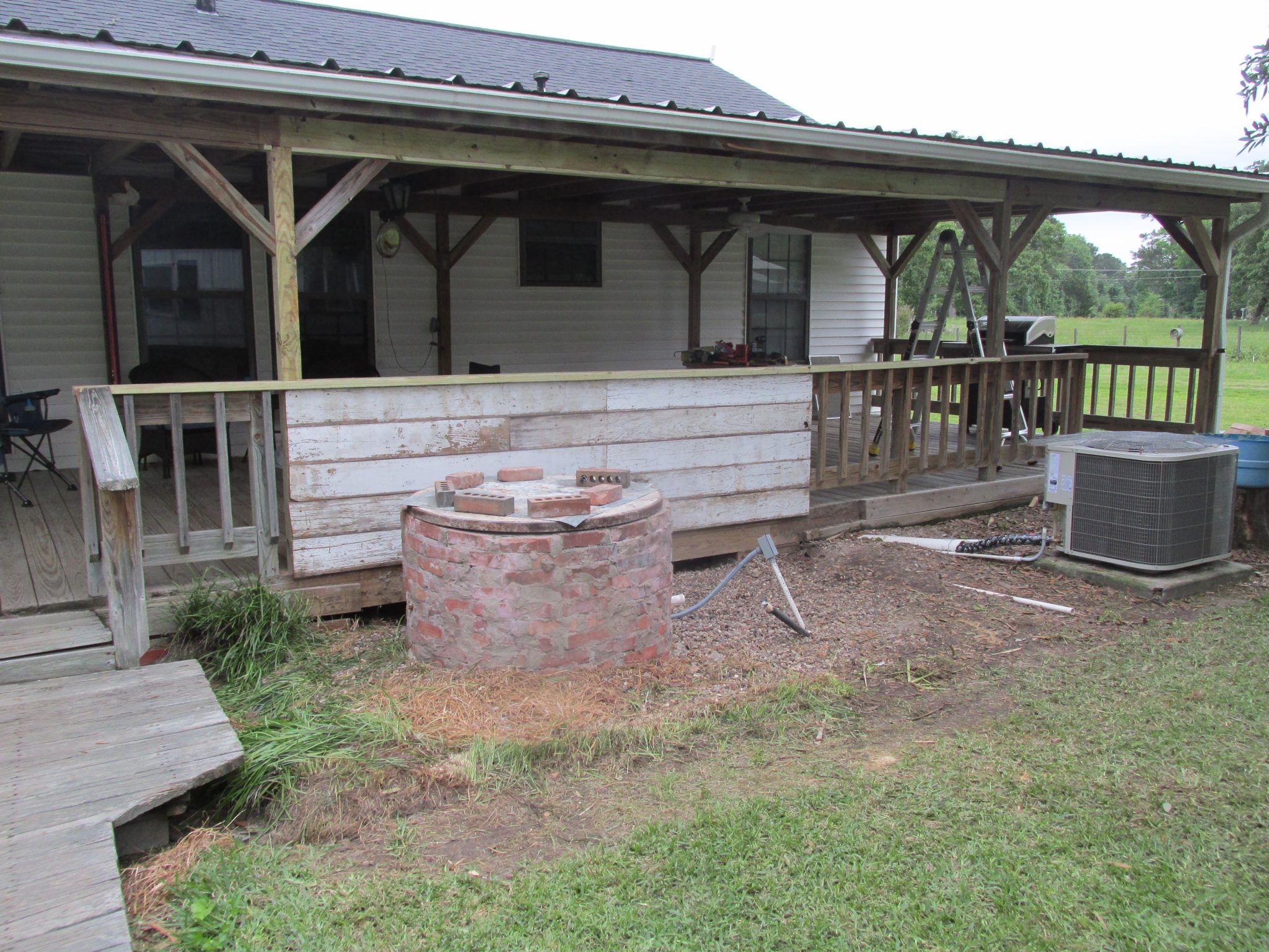 Exposing A Vintage Brick Well - Part 1 - Country Life Charm Blog