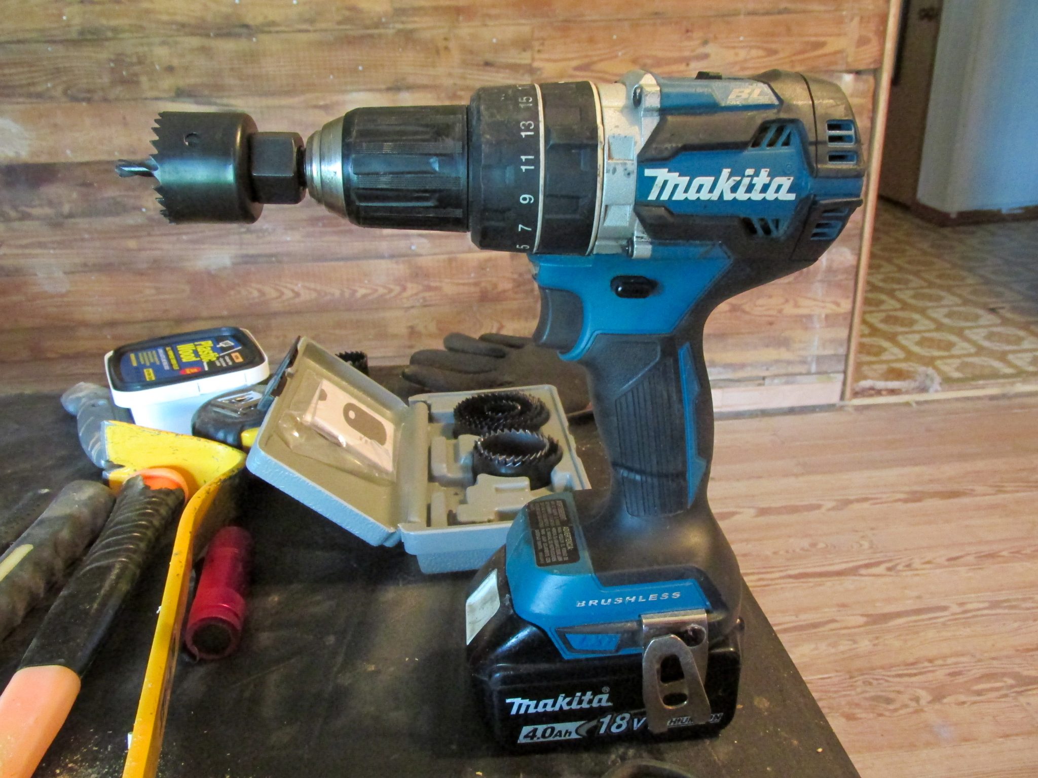 How to Make Wood Knot Hole Plugs - Country Life Charm Blog