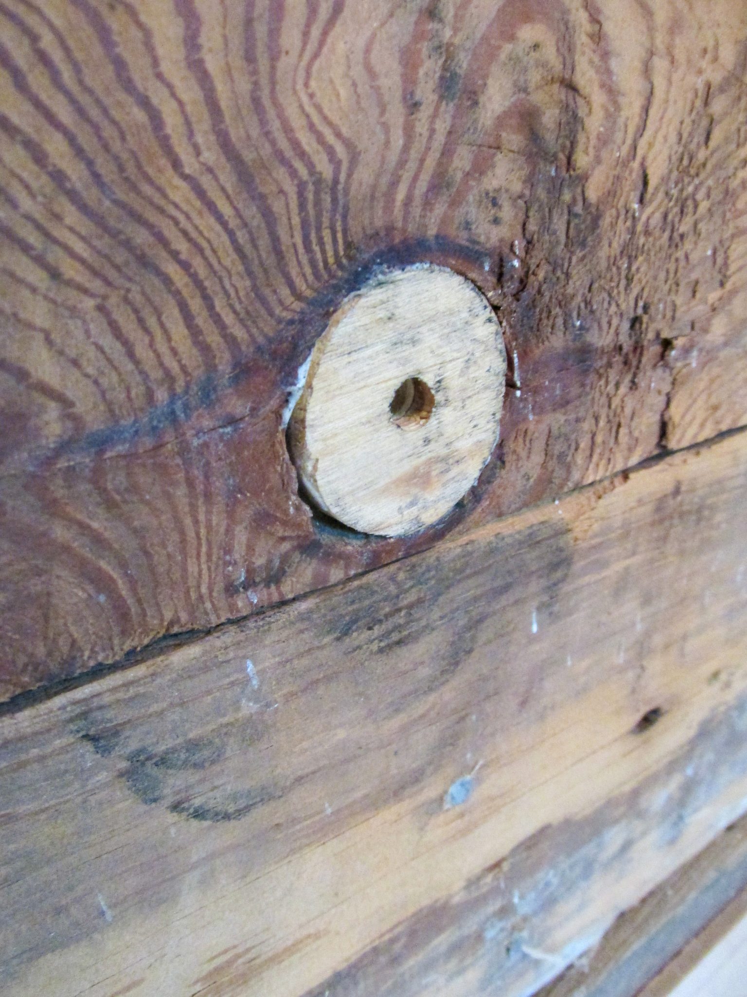 How to Make Wood Knot Hole Plugs - Country Life Charm Blog